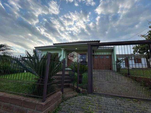 Casa de 2 dormitórios em Linha Santa Cruz!