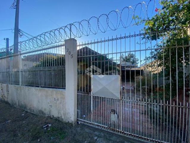 Casa de 2 dormitórios no bairro Rio Branco