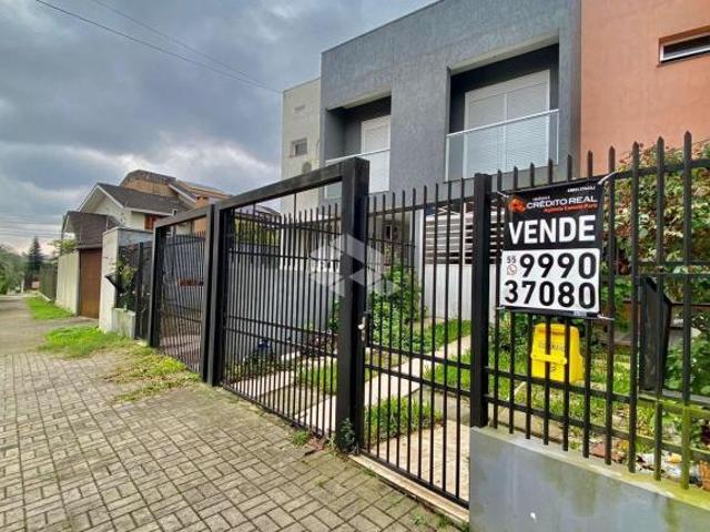 Casa de 2 dormitórios, suíte à venda no bairro Camobi em Santa Maria