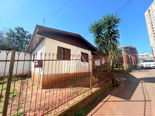 CASA DE 2 DORMITÓRIOS PRÓXIMO Á SEMEATO NO BAIRRO SÃO CRISTÓVÃO | São Cristóvão | Passo Fundo