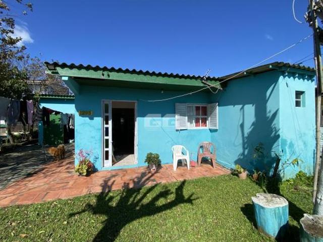 CASA DE 2 DORMITÓRIOS PRÓXIMO DO LEVE MAIS