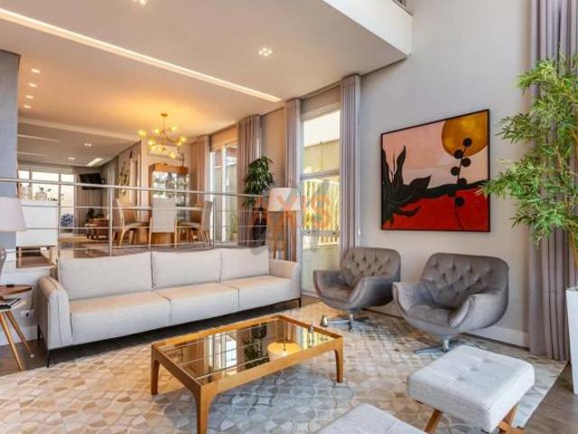 Casa de 2 Suítes à Venda no Condomínio Paysage Sunrise | Santa Cândida Curitiba
