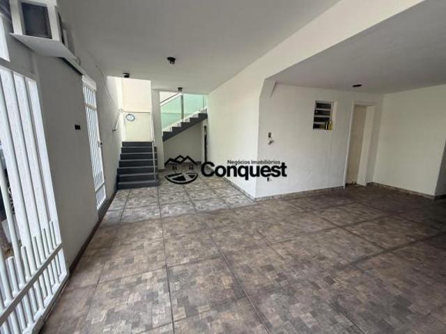 Casa de 2 pavimentos, 04 Quartos com suíte com closet Fonte Grande, Contagem !