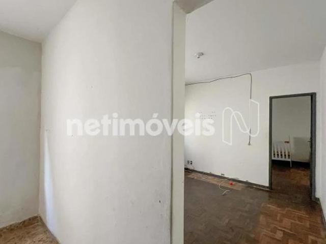 Casa de 2 quartos à venda no Concórdia!