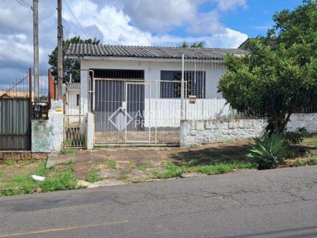 Casa de 2 quartos com 1 vaga à venda no bairro Vila Ipiranga em Porto Alegre