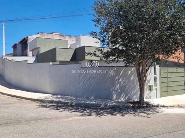 Casa de 2 quartos com suíte e garagem à venda em Residencial Estoril, Taubaté SP: confira essa oport