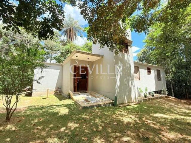 Casa de 2 quartos com suíte no condomínio Aldeia da Cachoeira das Pedras