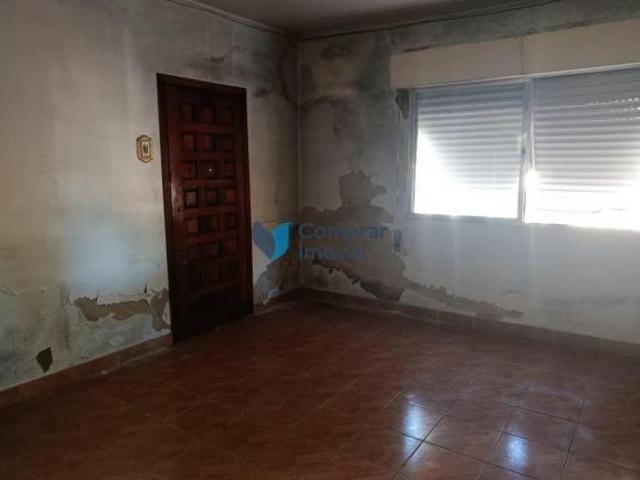 Casa de 2 quartos com suíte no bairro Partenon