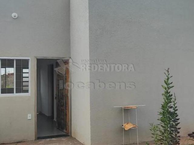 Casa de 2 quartos no Fraternidade 2