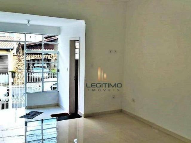 Casa de 2 quartos no Jardim França, 2 suítes, 3 vagas, pronta para morar