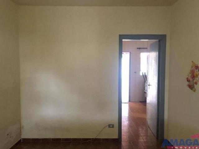 Casa de 2 quartos para venda no Jardim Flórida
