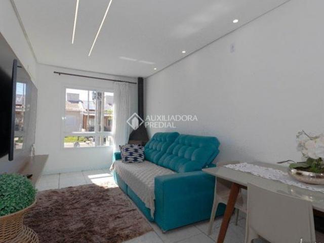 Casa de 2 quartos semi Mobiliada