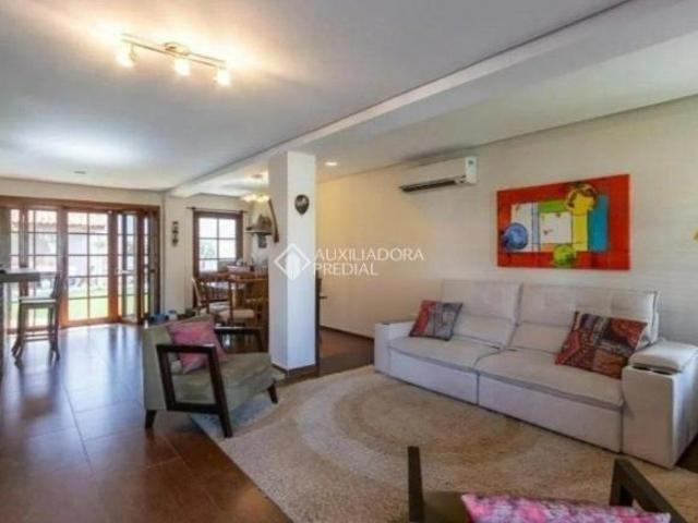 Casa de 2 quartos/suíte com Piscina, Aberta dos Morros