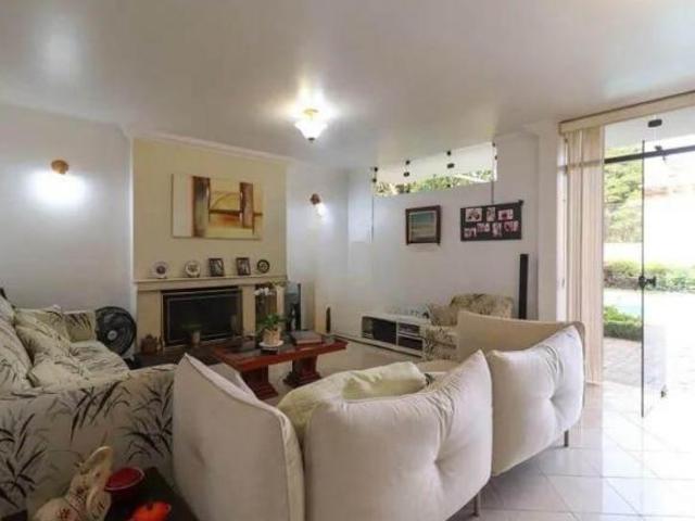 Casa de 345 m², 4 quartos em Jardim Morumbi, São Paulo