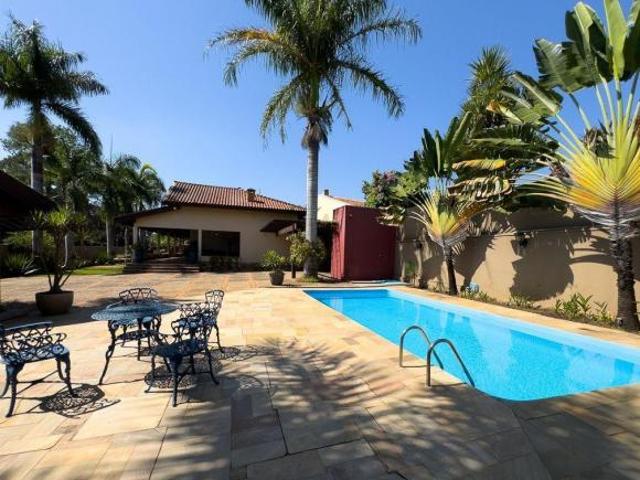 Casa de 350 m² no Fazenda Santa Lúcia em Americana/SP