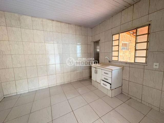 Casa de 35 m² Centro Piracicaba, aluguel por R$ 850/mês