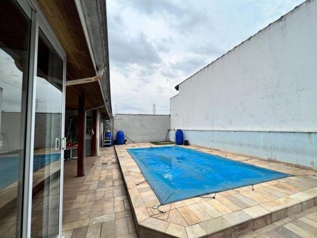 Casa de 360 m² com 4 quartos à venda em Jardim Ibiti do Paço área construída 190 metros