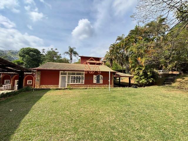 Casa de 380 m² na Serra da Mantiqueira Vila d'El Rey Nova Lima MG, à venda por R$ 3.600.000 ou aluguel por R$ 13.500/mês
