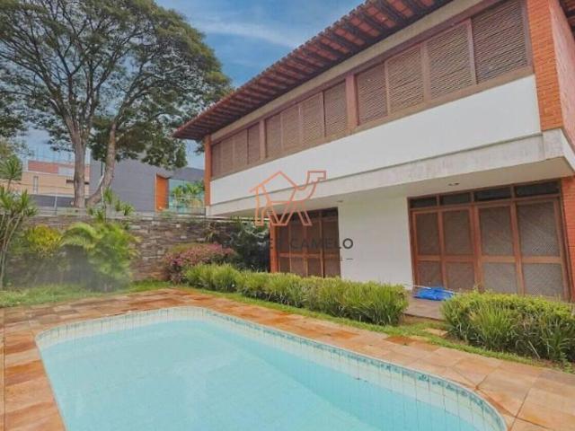 Casa de 300 m² na Professor Pedro Aleixo Belvedere Belo Horizonte MG, aluguel por R$ 15.000/mês