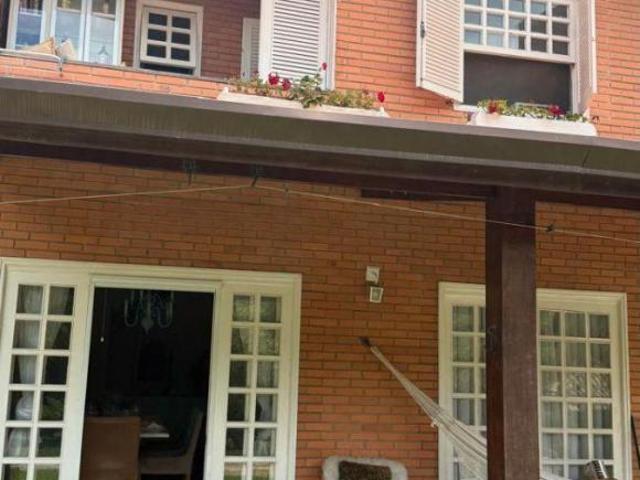 Casa de 300 m² com 3 quartos à venda no Bairro do Carmo