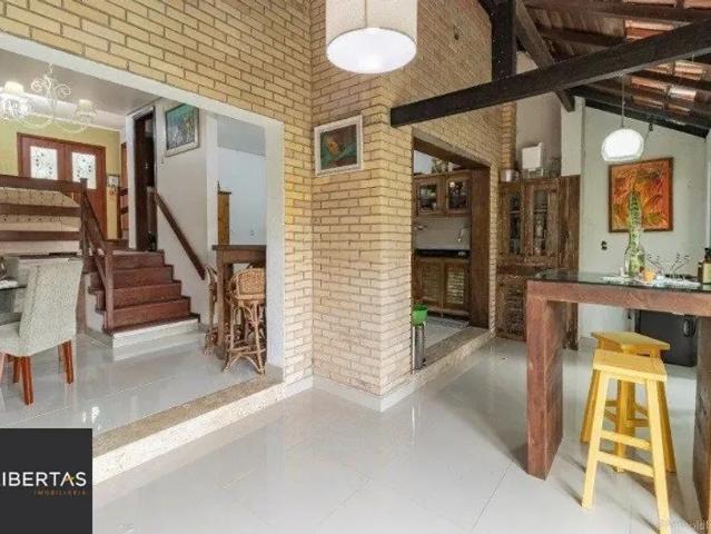 Casa de 3 dormitórios à venda em Ipanema, Porto Alegre