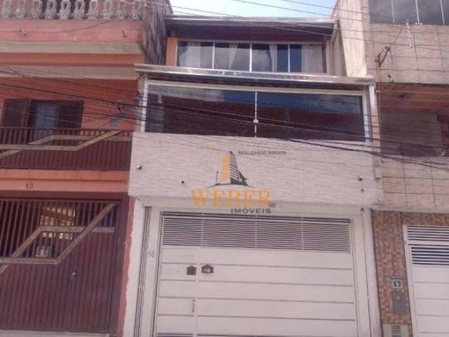 Casa de 3 dormitórios
