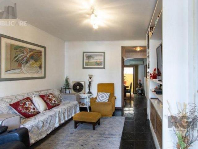 Casa de 3 dormitórios à venda na Tristeza Zona sul de Poa