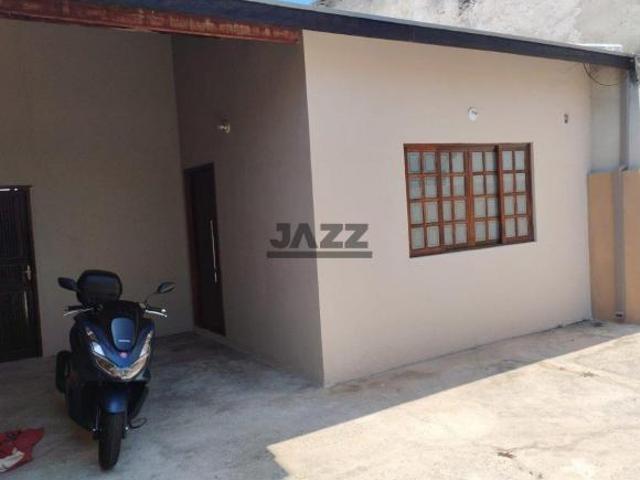 Casa de 3 Dormitórios à Venda no Residencial São Francisco | SJC