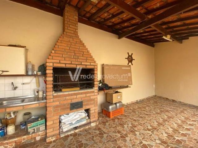 Casa de 3 dormitórios a venda no São Quirino