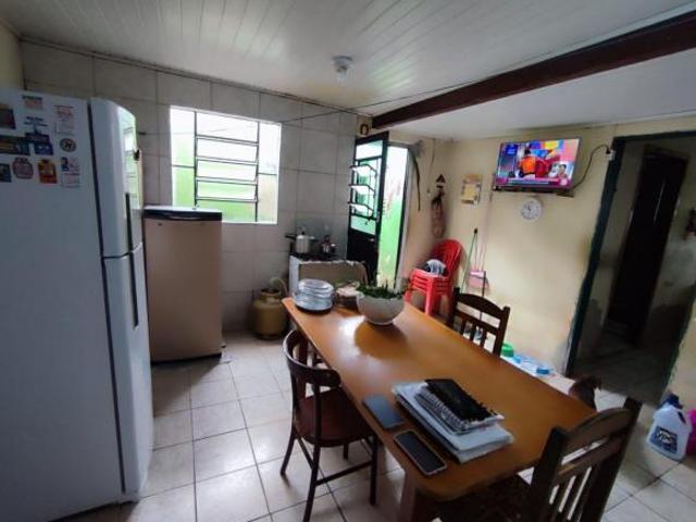 Casa de 3 dormitórios Bairro restinga