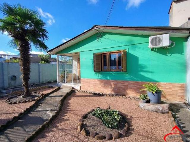 Casa de 3 dormitórios e 4 vagas de garagem em Canoas