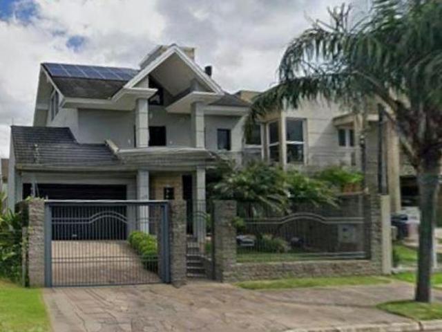 Casa de 3 dormitórios e 2 vagas de garagem coberta Canoas