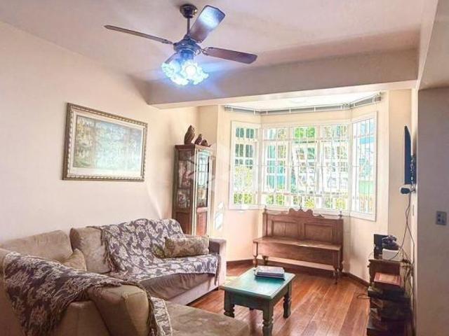 casa de 3 dormitorios em condominio