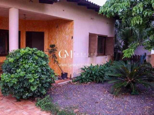 Casa de 3 dormitórios localizada no Igra Sul