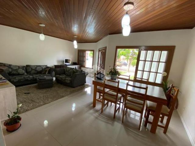 Casa de 3 dormitórios no bairro Aliança!