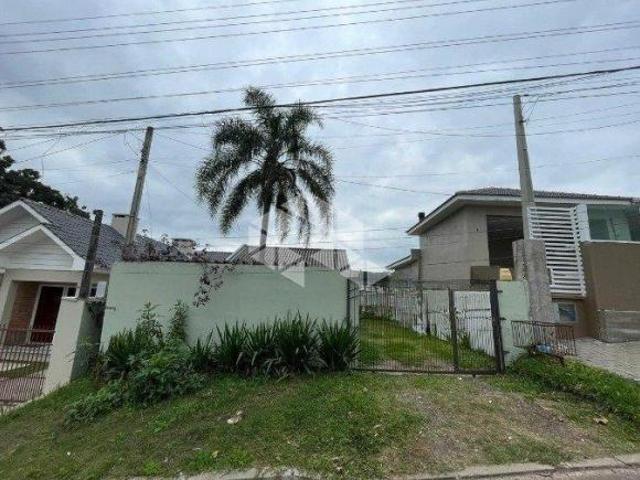 Casa de 3 dormitórios no Bairro Esmeralda!