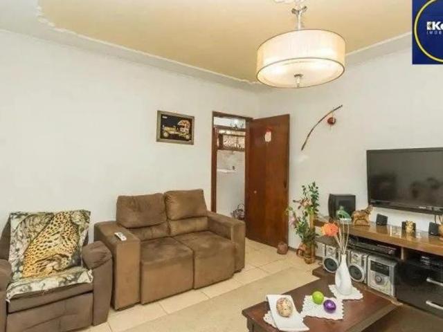 Casa de 3 dormitórios no bairro Jardim Carvalho