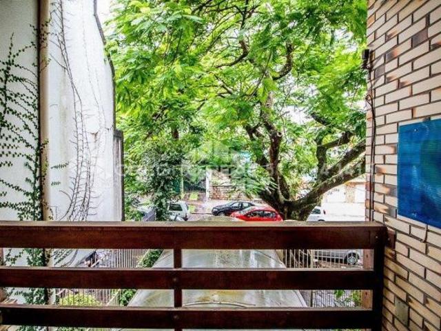 Casa de 3 dormitórios no Petrópolis