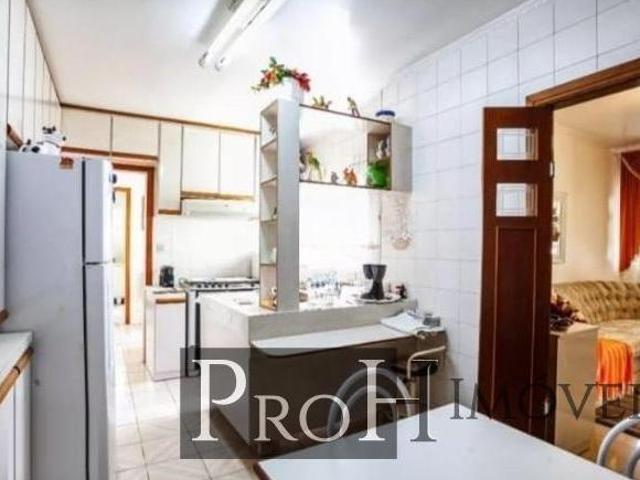 Casa de 3 dormitórios sendo 1 suíte – R$ 760.000,00