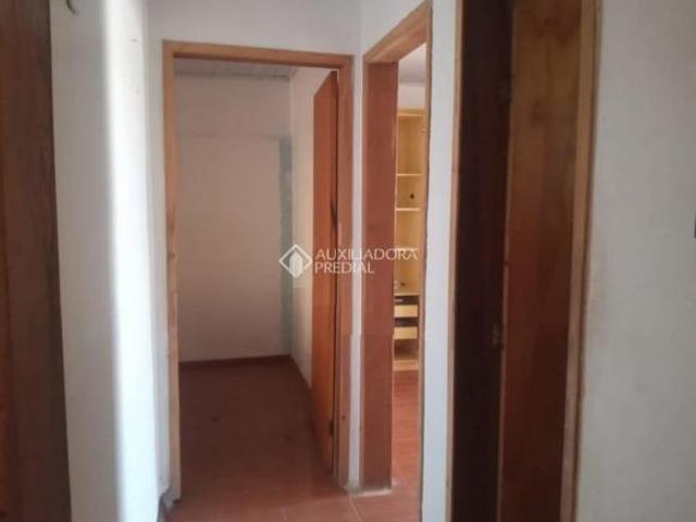 Casa de 3 dormitórios reformada