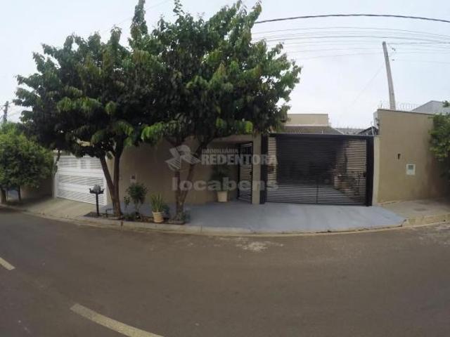 Casa de 3 dormitórios Residencial Parque das Amoras II
