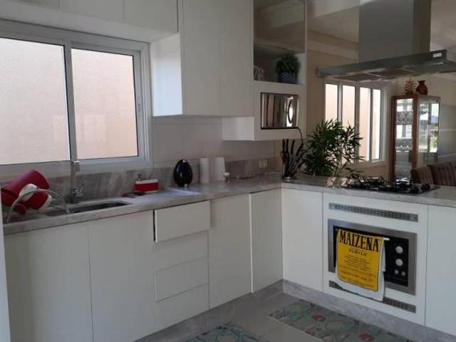 Casa de 3 dormitórios vila Porto Barueri