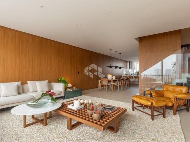 Casa de 3 suítes na rua la grange no bairro Três Figueiras