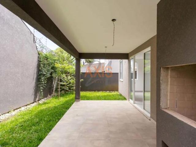 Casa de 4 Quartos à Venda no Condominio Villa Allegro | Santa Felicidade Curitiba
