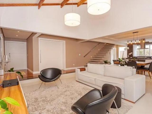Casa de 3 Suítes à Venda no Condomínio Paysage Provence | Campo Comprido Curitiba