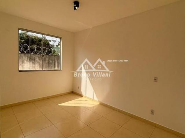 Casa de 3 qts, 2 vagas, 2 varandas, com 90 m² no Duque de Caxias