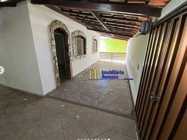 CASA DE 3 QUARTOS