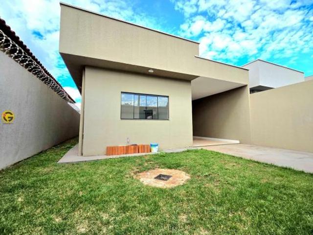 CASA DE 3 QUARTOS, 1 SUÍTE, QUINTAL GRANDE, CHURRASQUEIRA, NO VILA ALZIRA, APARECIDA DE GOIÂNIA