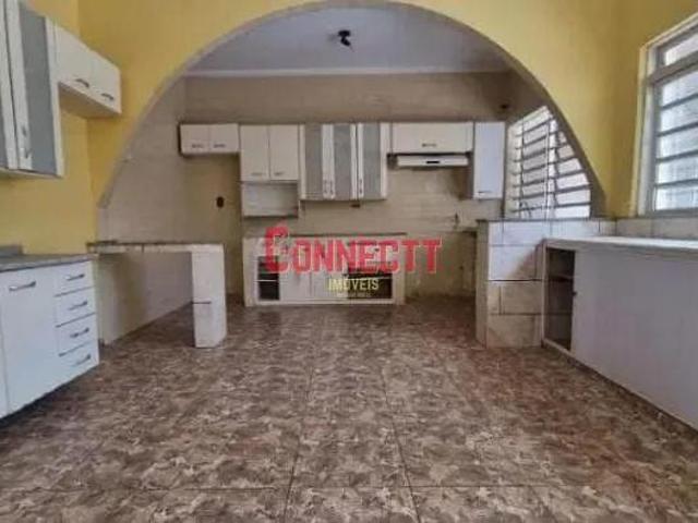CASA DE 3 QUARTOS 1 VAGA DE GARAGEM NO VILA TIBÉRIO