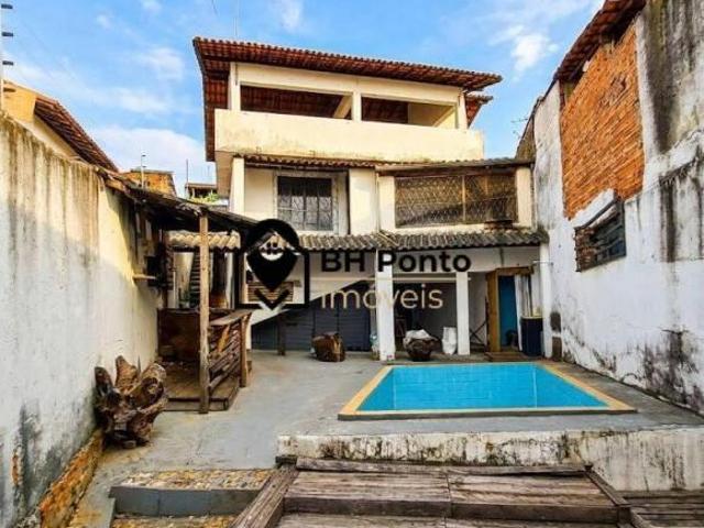 Casa de 3 quartos, 2 Vagas à Venda Bairro Glória Belo Horizonte
